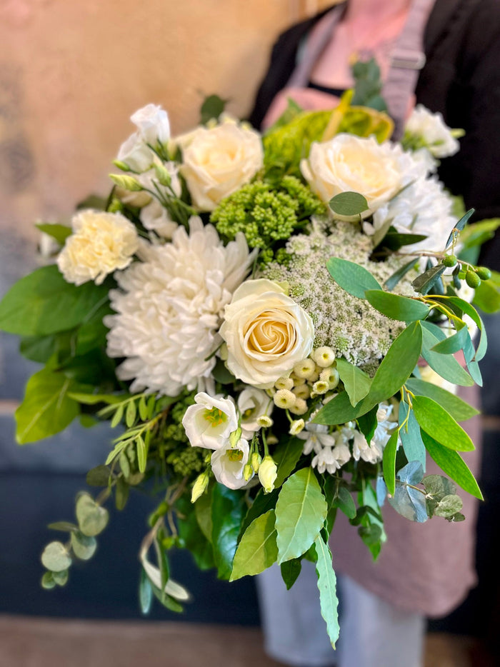 Blooming Amazing | Same Day Flower Delivery Dublin
